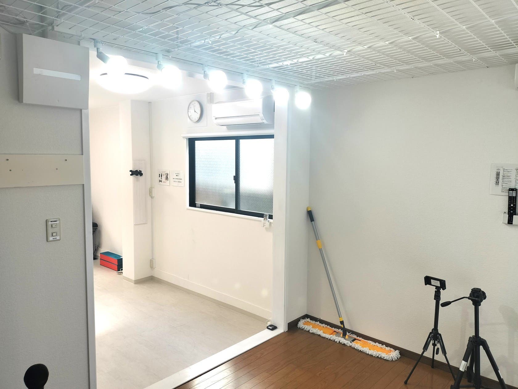 新大阪駅から徒歩3分、1～2人でのダンス、ヨガ、コスプレ、楽器練習、写真・動画撮影にピッタリの写真16