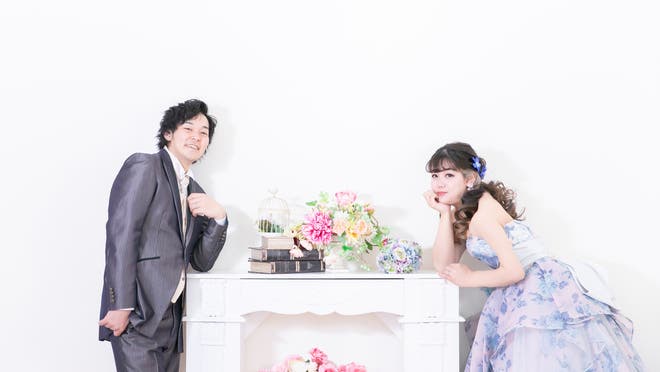 フォトジェニックなフラワーチャペル&吹き抜けダイニングの写真9