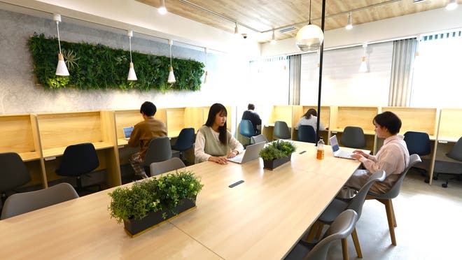 【仙台駅徒歩8分】コワーキングスペース|Wi-Fi・電源完備|フリードリンク|飲食OK|朝活の写真2