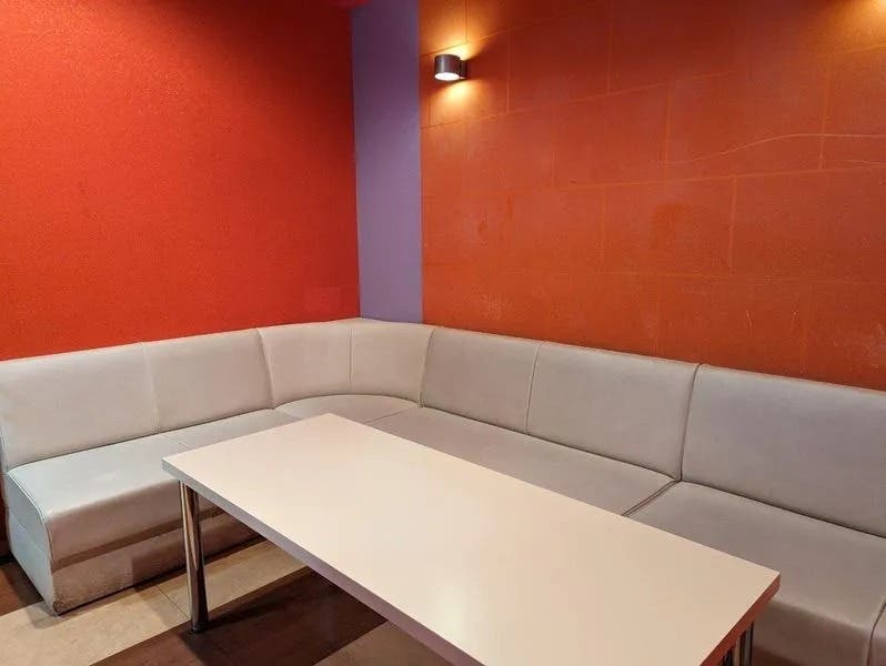 《2~4名用》会議・打ち合わせ用ルーム【サイズS】の写真6