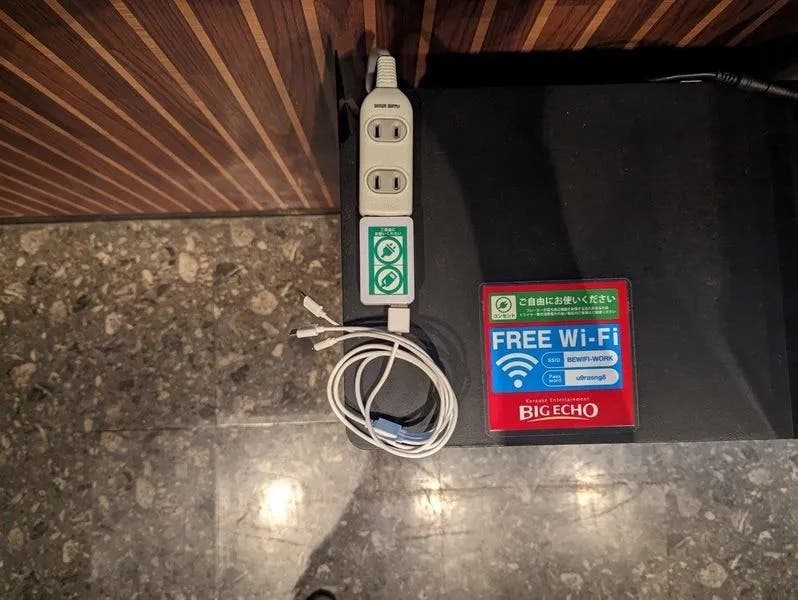 《2~4名用》会議・打ち合わせ用ルーム【サイズS】の写真9