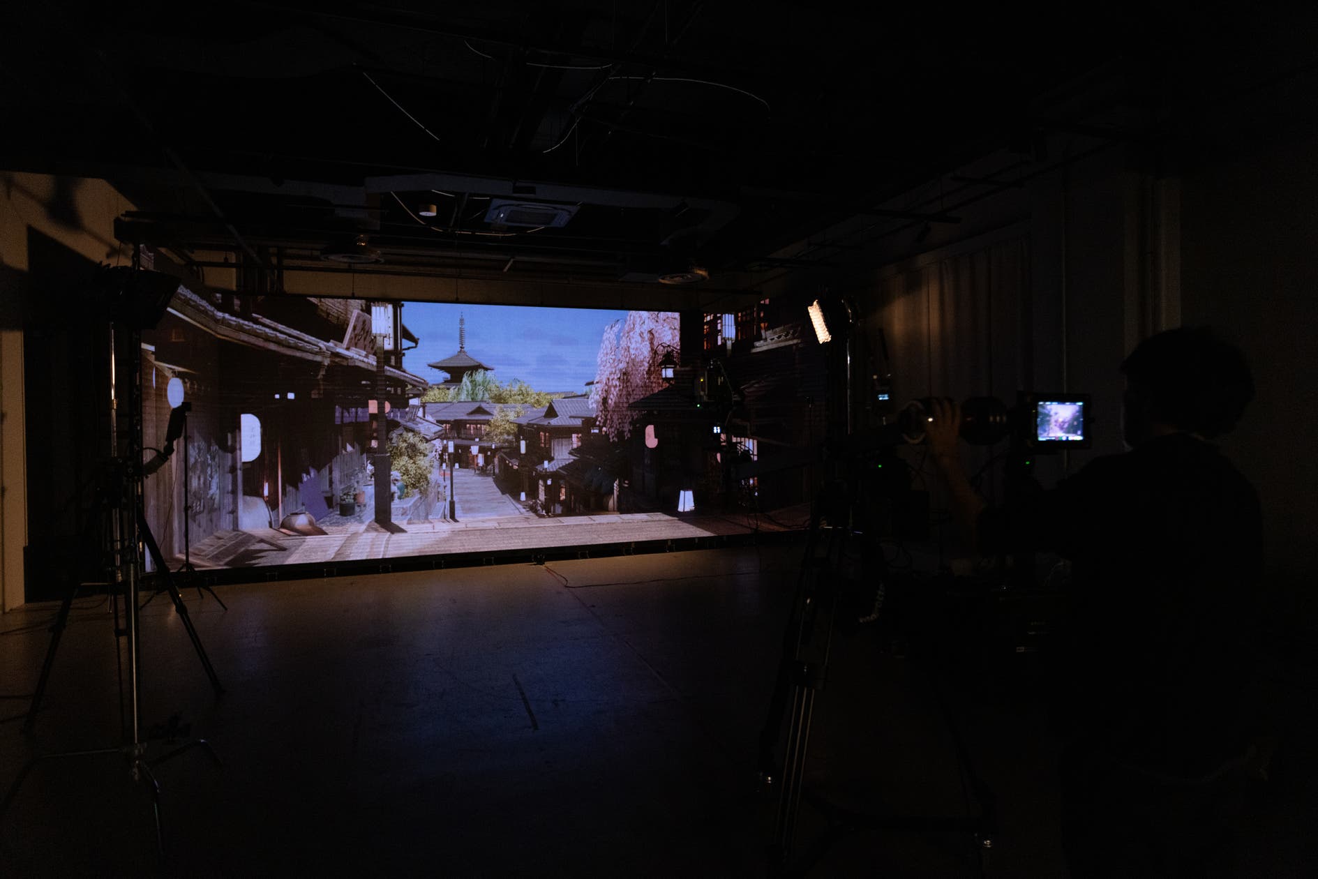 横浜駅から徒歩2分！大型ビジョン常設の総合撮影スタジオが誕生。4面構成のLED空間を使用して圧倒的な空間演出ができます。の写真4