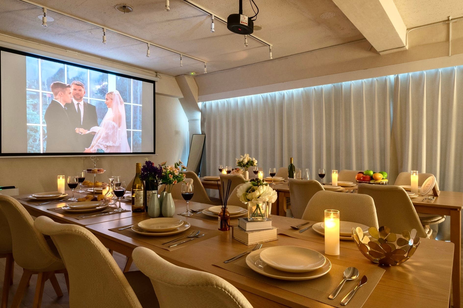 【上野駅2分】2024年OPEN🉐/最大35名/24H/スクリーン100㌅・65㌅ディスプレイ/LEDライト/パーティ🌟懇親会💖の写真4