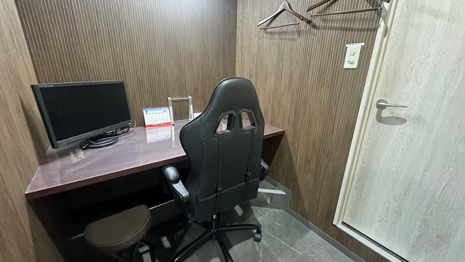 テレワークやリモートワーク、ミシン作業などに最適なお一人様用コアーキングスペース:完全個室!!の写真1
