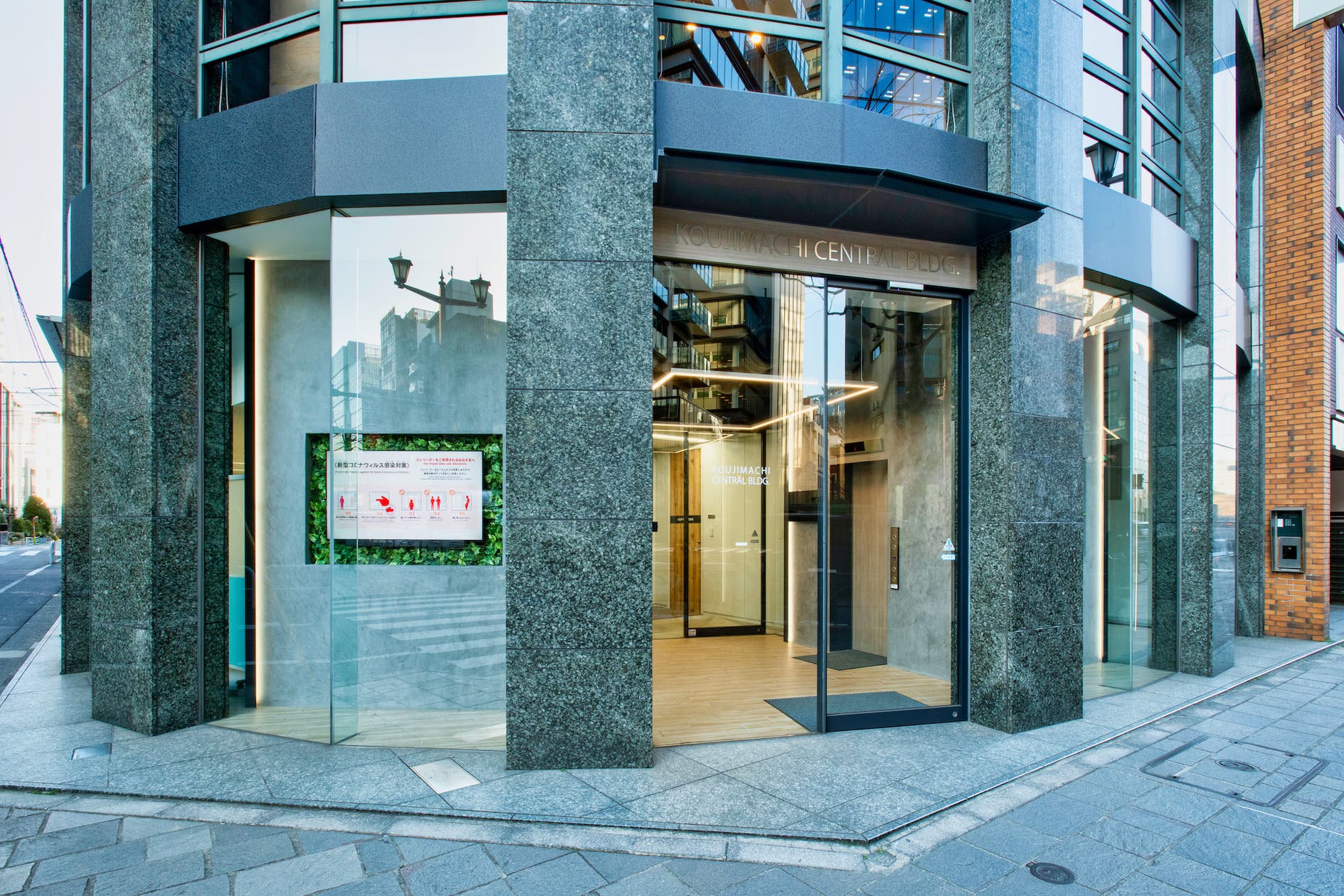 駅徒歩1分！グリーンバック/高速ネット回線完備！配信や番組収録、インタビュー動画や対談撮影など様々な用途でご利用いただけます！の写真23