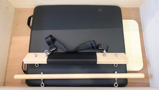 【横浜駅2分】超駅近🚶|高性能ピラティスマシン完備|15平米|地域最安値|更衣室有|真っ白内装|ヨガ・トレーニングも👍の写真11