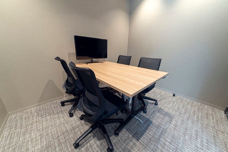 会議室 01(4名)の写真1