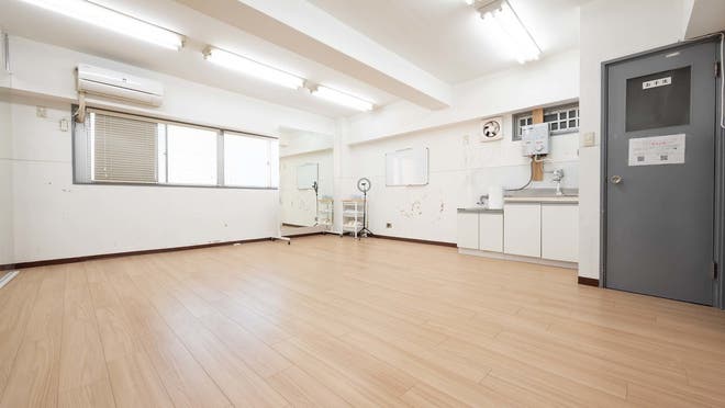 【広々28㎡】【池袋駅/大塚駅】 ダンス/演劇【特大鏡: 幅 約4.5m】ネット高速光回線、レンタルスタジオSunny池袋3号店の写真11