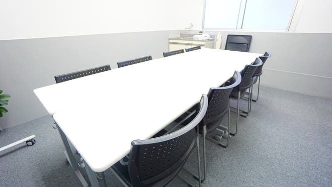 <IMC岩本町駅前会議室>秋葉原駅徒歩3分🚃Wi-Fi📶プロジェクター🎥会議/商談/Zoom/ボードゲーム/作業場所の写真7