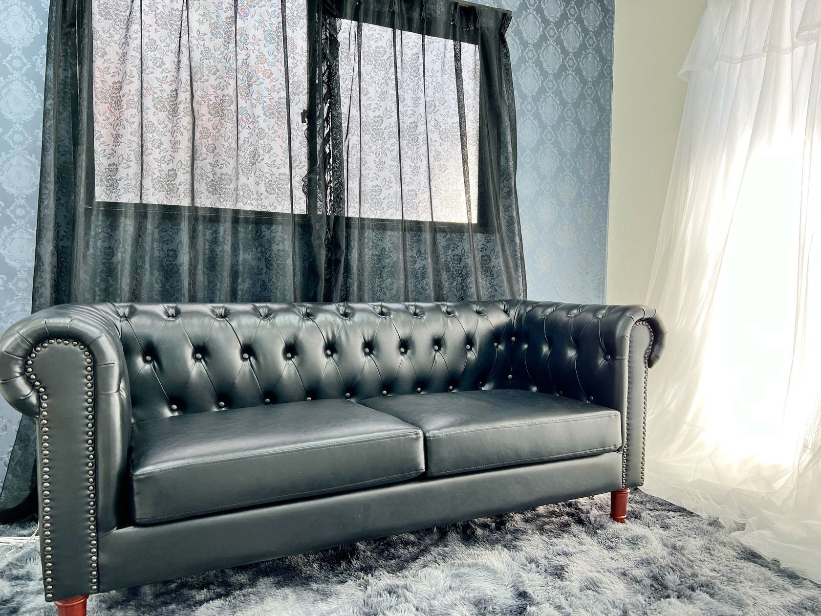 可愛いをお安く💓高田馬場駅５分🌟姫系撮影が５面背景（天蓋ベット｜シック｜花壁｜パステル壁｜白壁・白家具）撮影機材無料！の写真4