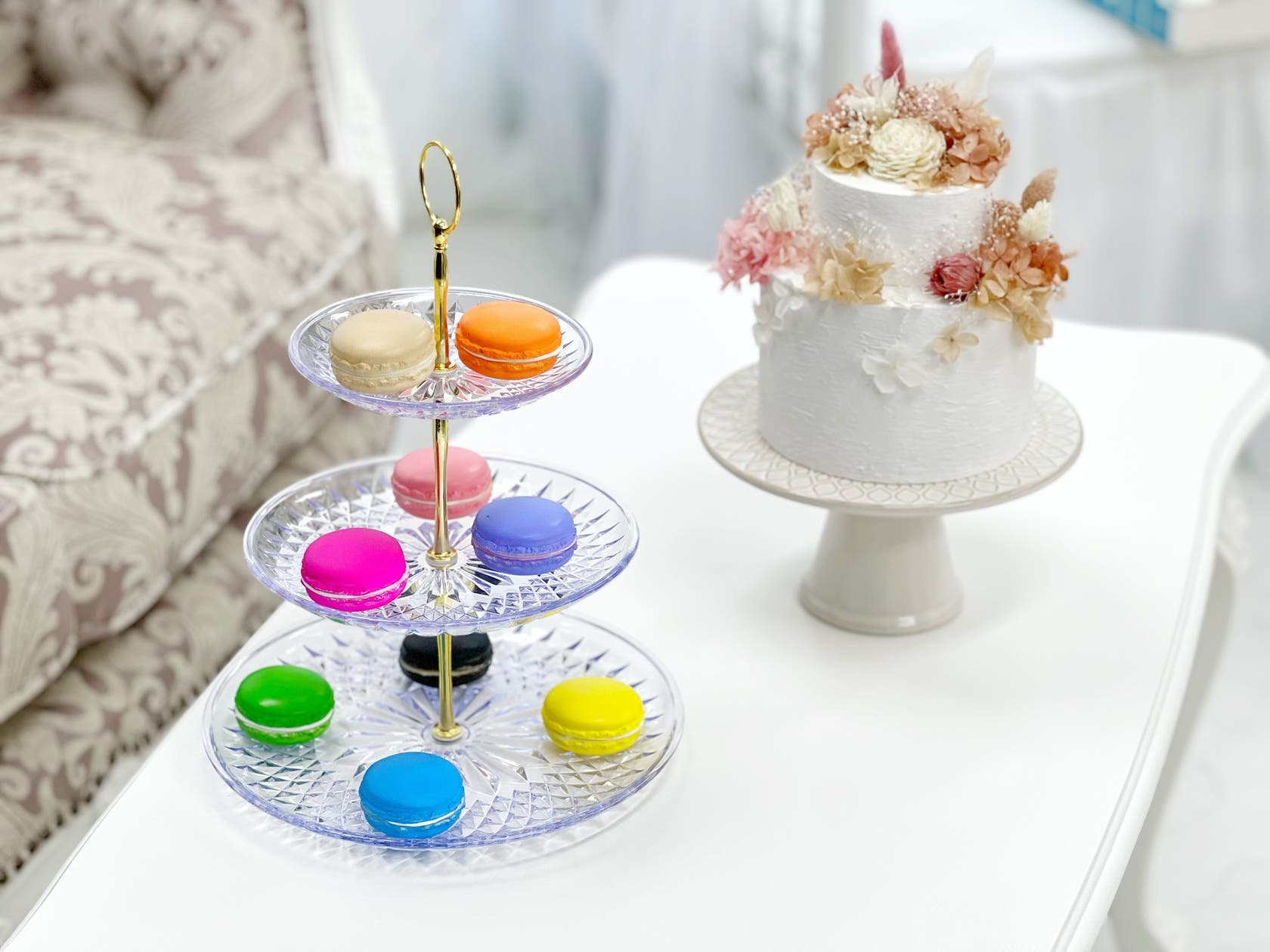 可愛いをお安く💓高田馬場駅５分🌟姫系撮影が５面背景（天蓋ベット｜シック｜花壁｜パステル壁｜白壁・白家具）撮影機材無料！の写真17