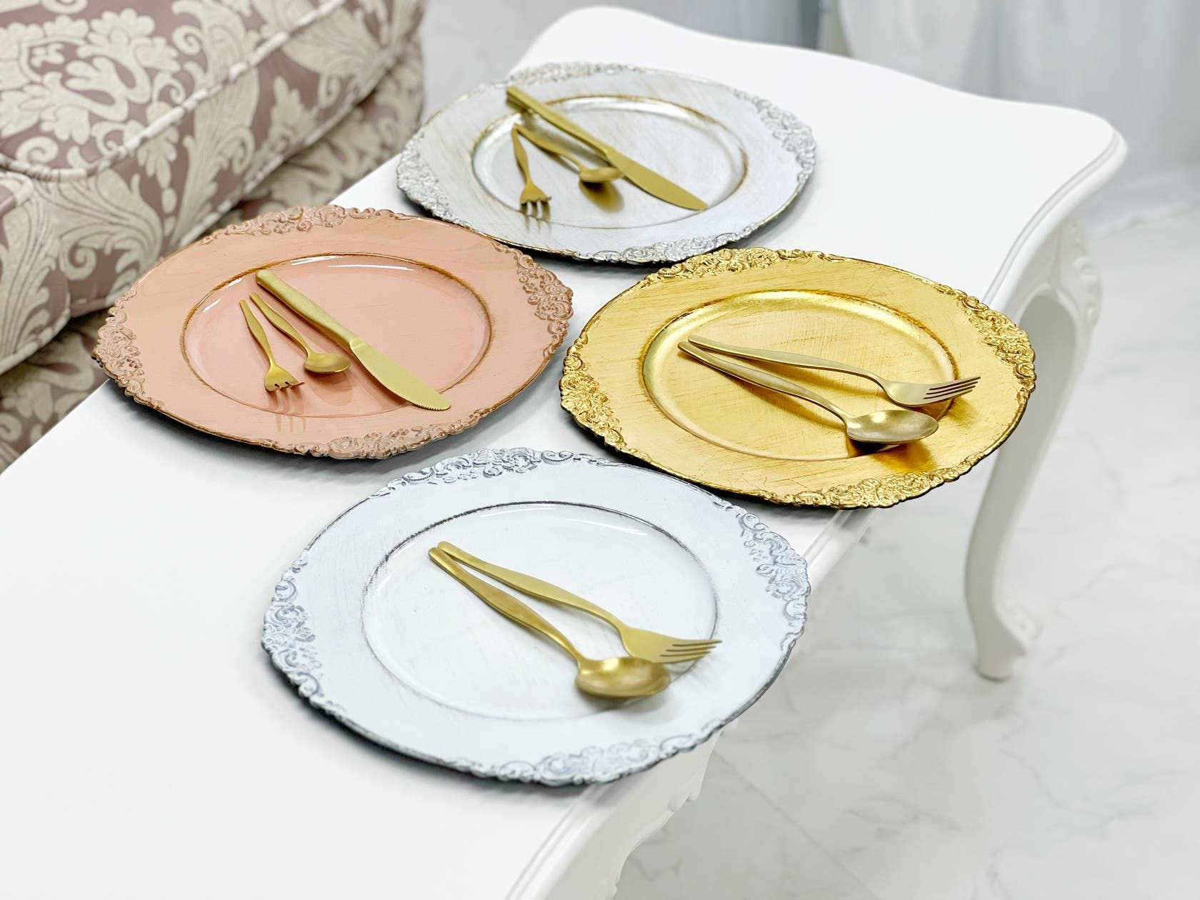 可愛いをお安く💓高田馬場駅５分🌟姫系撮影が５面背景（天蓋ベット｜シック｜花壁｜パステル壁｜白壁・白家具）撮影機材無料！の写真20