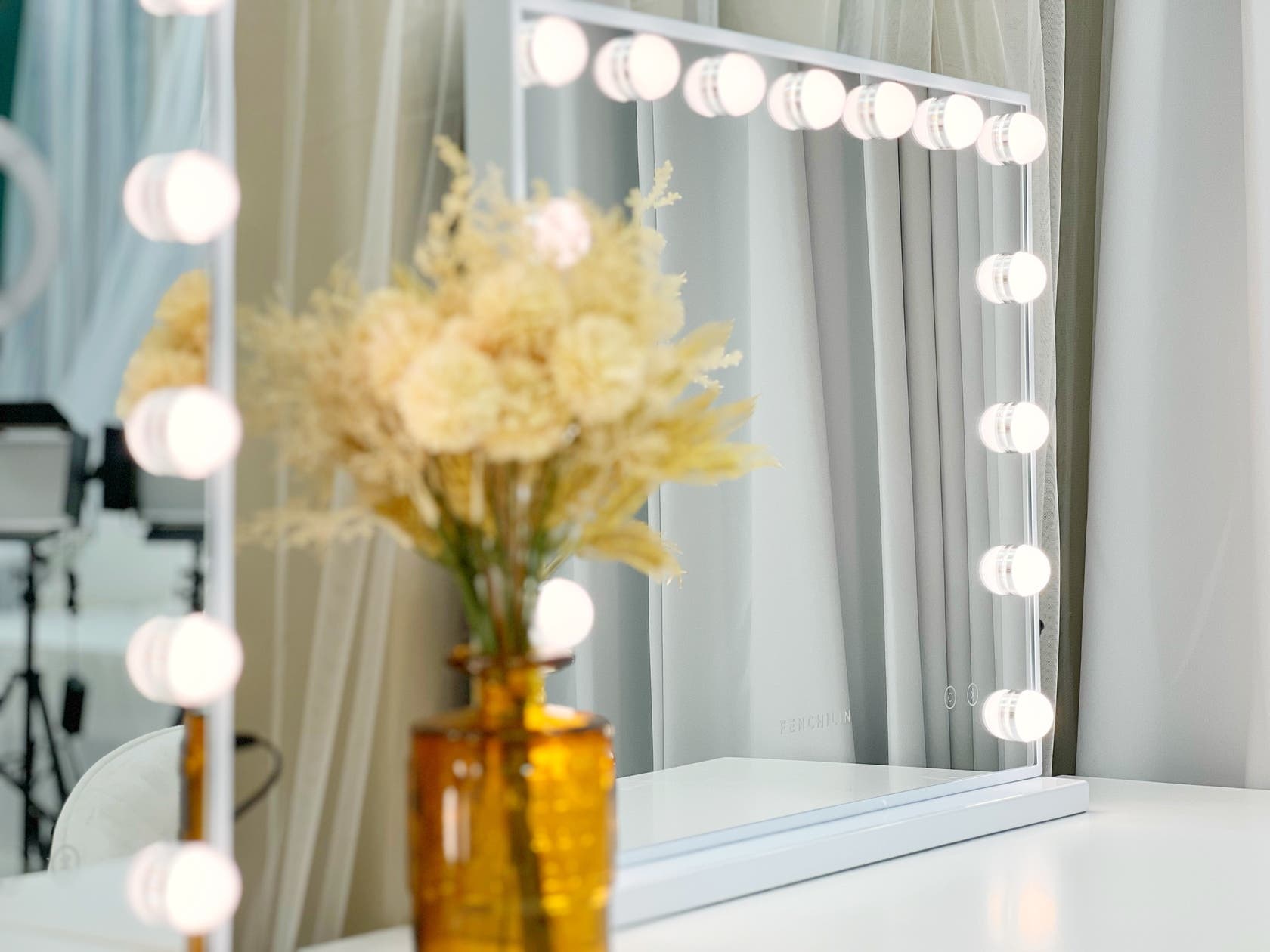 可愛いをお安く💓高田馬場駅５分🌟姫系撮影が５面背景（天蓋ベット｜シック｜花壁｜パステル壁｜白壁・白家具）撮影機材無料！の写真22