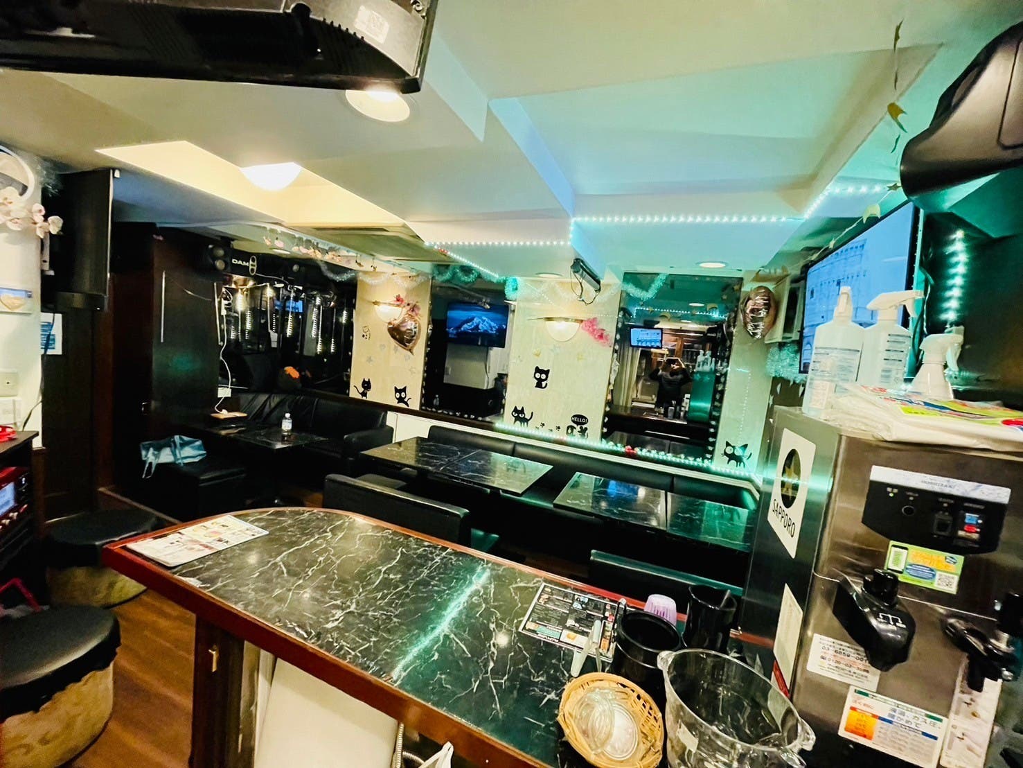 24時間365日🏪歌い放題🎶騒ぎ放題のBAR🍷上野広小路徒歩３分🚃喫煙オッケー🚬の写真5