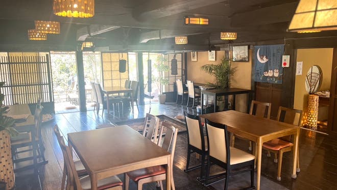 岐阜県白川郷から移設された合掌造りをスペース貸しの写真9