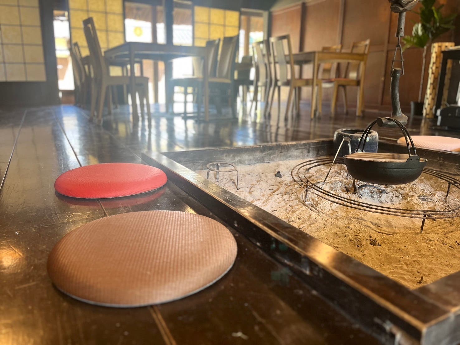 岐阜県白川郷から移設された合掌造りをスペース貸しの写真13