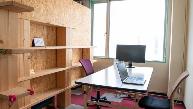 【釧路 by くしろフィス】モニター付き!!10名セミナーブースの写真5