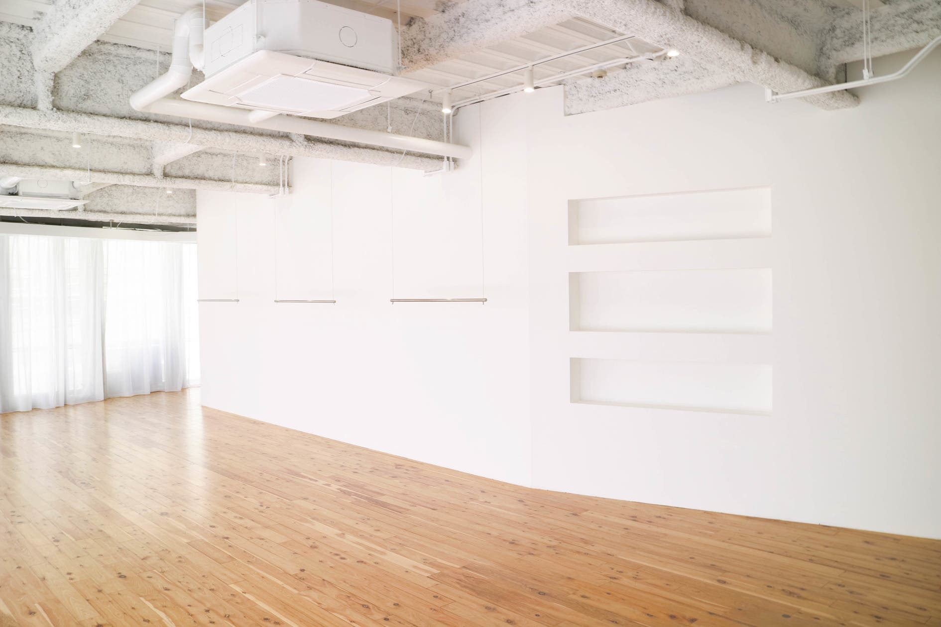 【南船場・南堀江エリア】120㎡開放感抜群のポップアップスペース、レンタルスペース、アパレル展示会に最適な空間の写真9