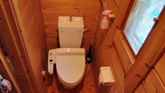 プライベートに使えるログハウスと庭の写真10