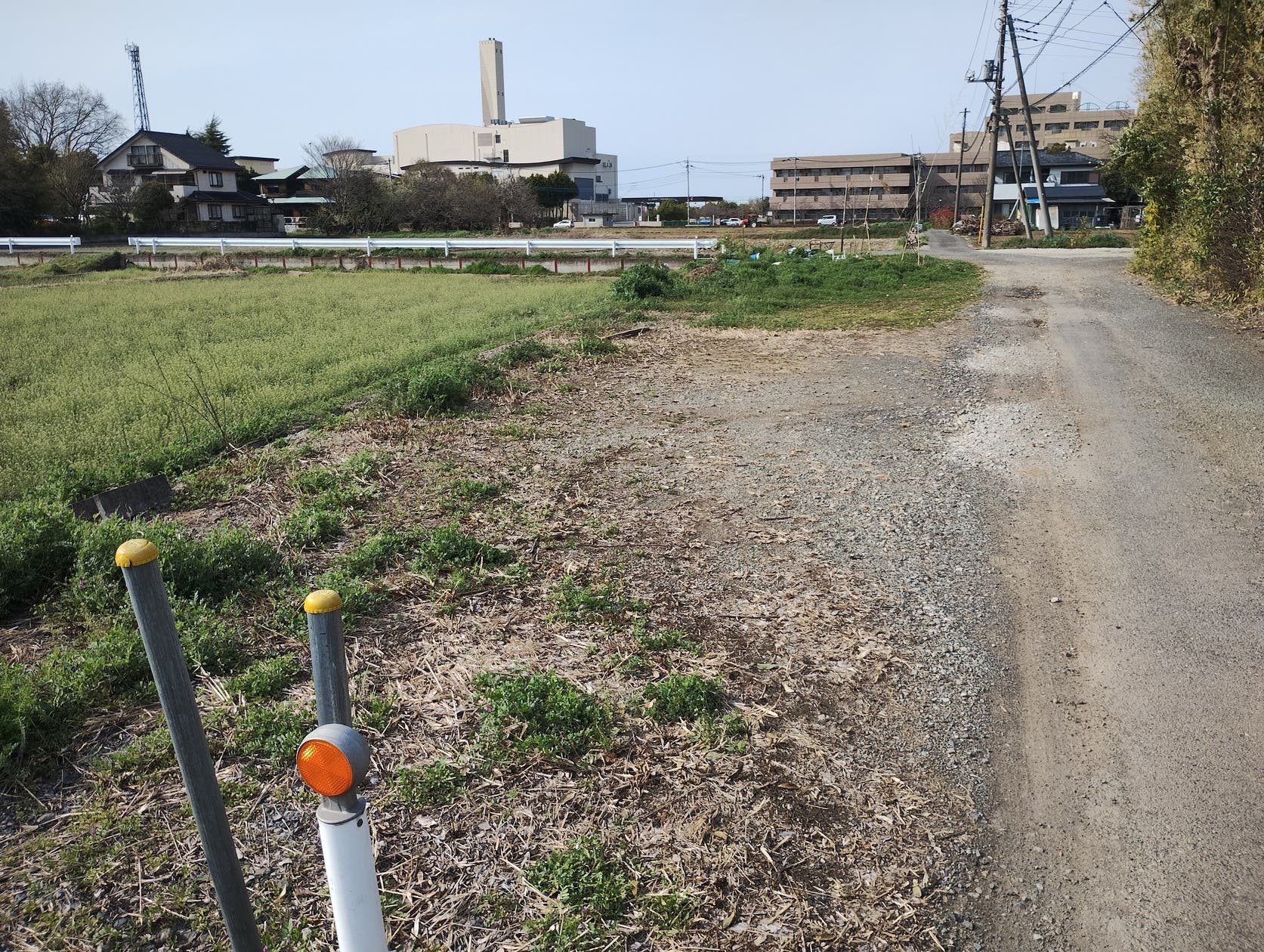 プライベートに使えるログハウスと庭の写真5