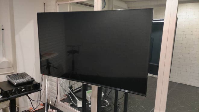 駅徒歩1分の格安ダンススタジオの写真2