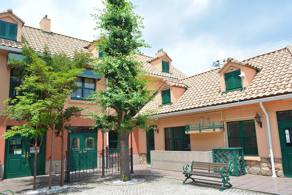 【北国分駅 徒歩1分】ドールハウスのような外観の撮影スタジオです。の写真6