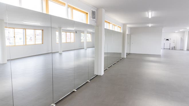 無料Wi-Fi📶BOSEステレオ♪連続壁面ミラー💖綺麗なトイレ✨大型扇風機 完備!の写真6