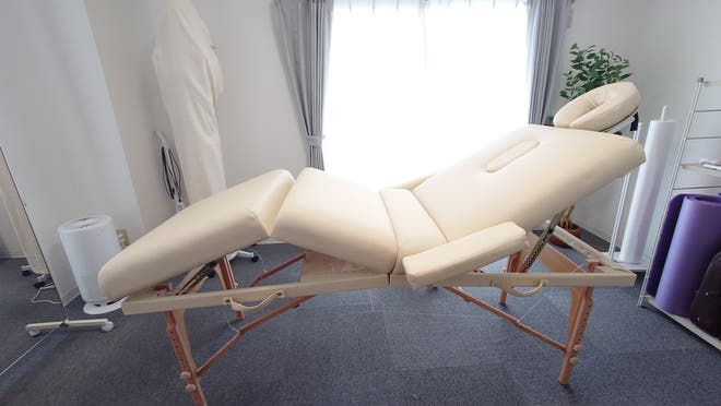 幅70cm高さ188cm高さ59〜89cmのベッドを新たに設置しました。の写真23