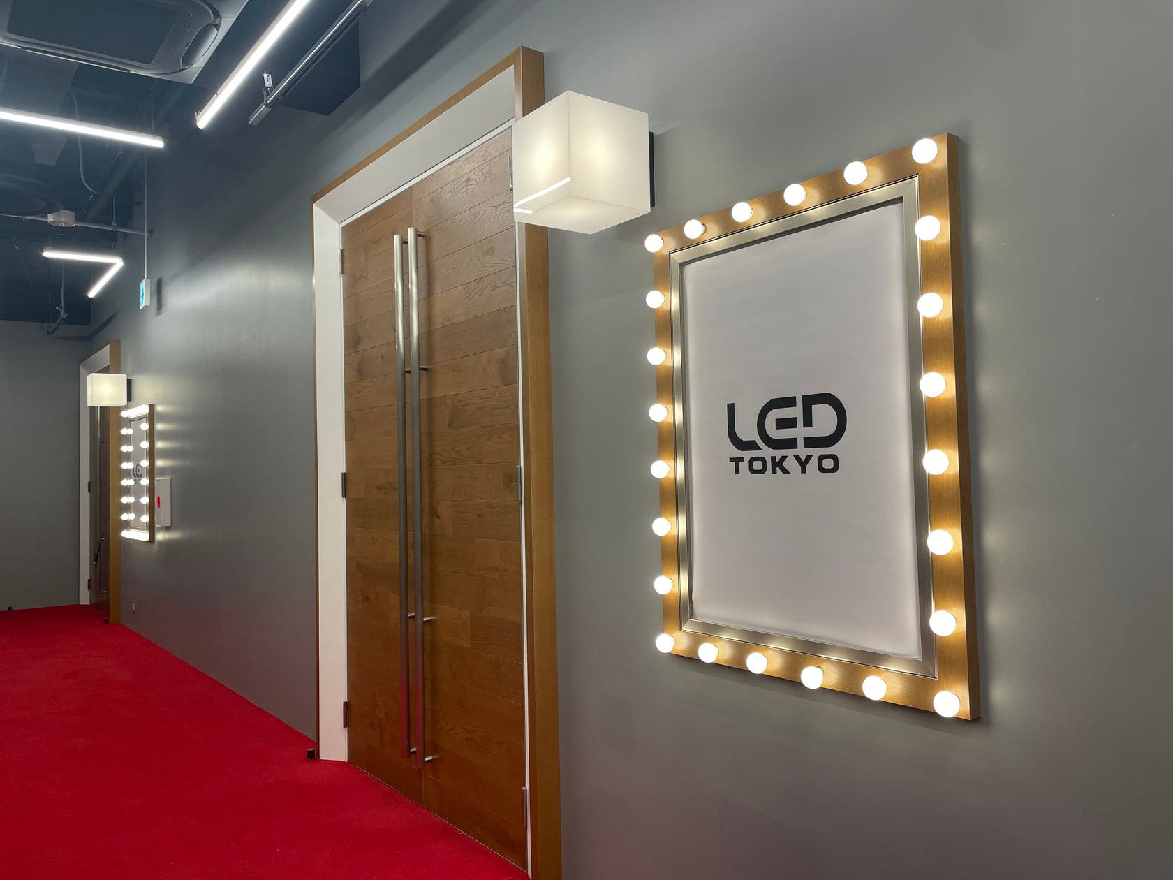 横浜駅から徒歩2分！大型ビジョン常設の総合撮影スタジオが誕生。4面構成のLED空間を使用して圧倒的な空間演出ができます。の写真7