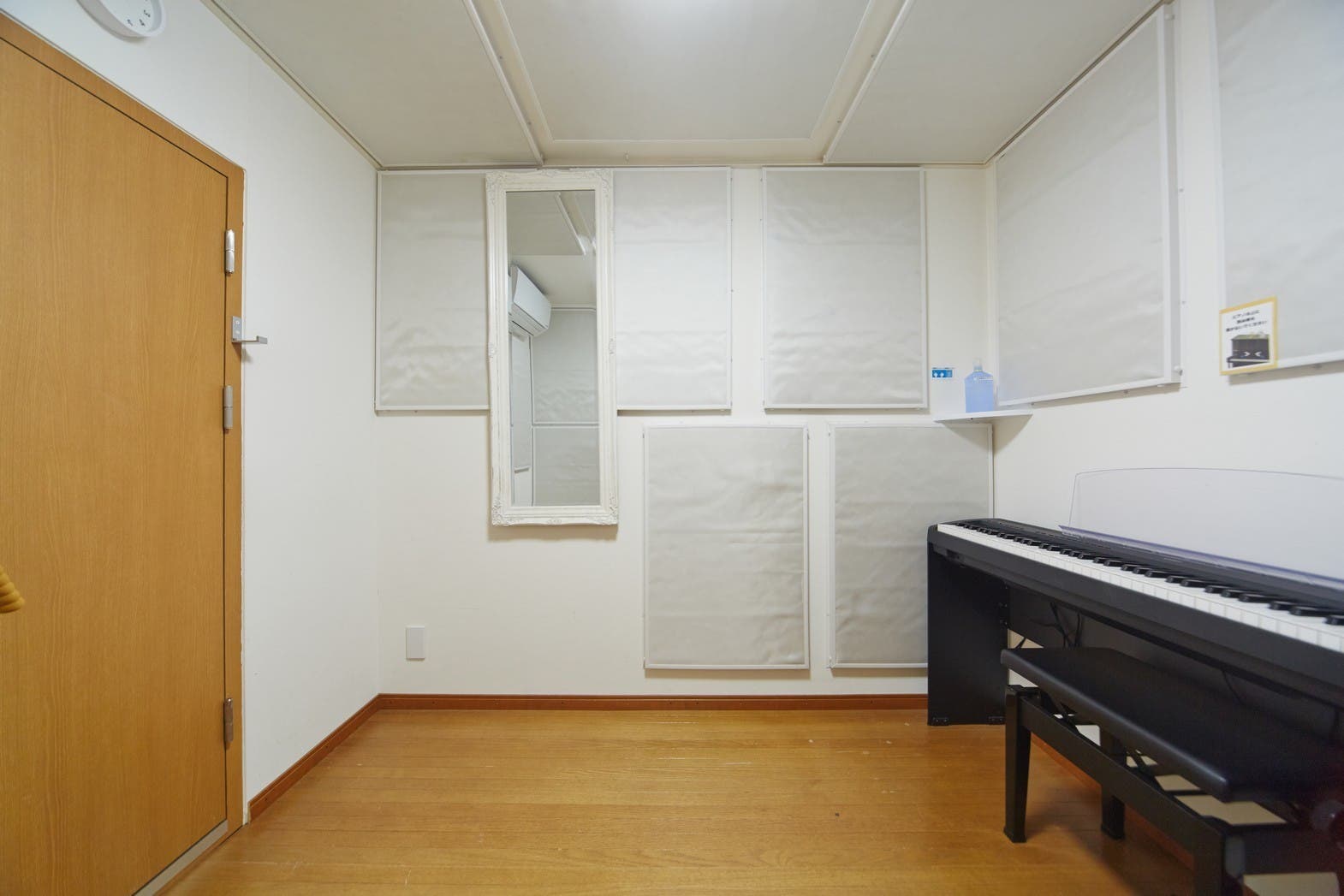 【溝の口徒歩２分】ピアノ🎸防音室《🕒24時間／要予約》⭐️教室開講OK：Dルームの写真7