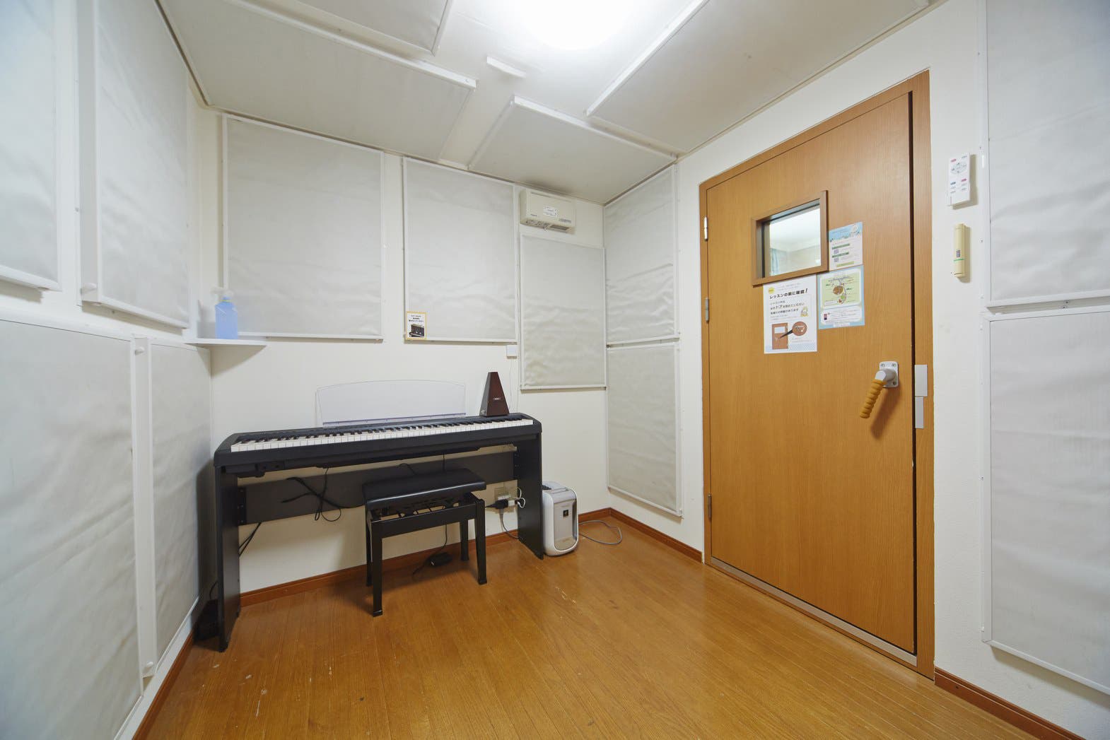 【溝の口徒歩２分】ピアノ🎸防音室《🕒24時間／要予約》⭐️教室開講OK：Dルームの写真11
