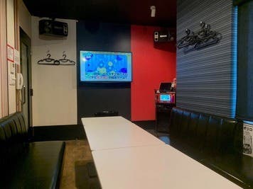 《5~8名用》会議・打ち合わせ用ルーム【サイズM】の写真4