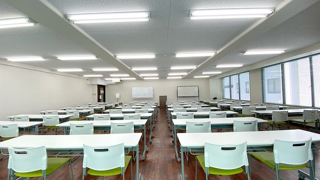 うめきた会議室《三栄第1》Wi-Fi完備♪/ゆったり40名/プロジェクター無料貸出(予約制)【中津駅1分/梅田駅6分】の写真5