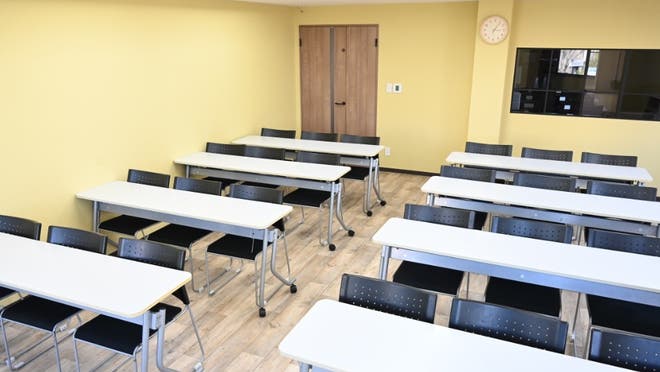 駅チカ!豊田駅から徒歩6分 使い勝手の良い24名様収容会場 セミナールームAの写真3