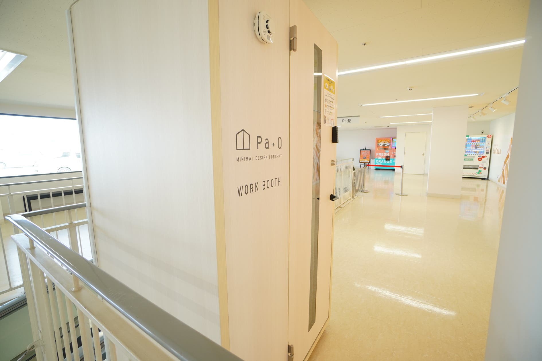 ＜ミニマルワークスペース南行徳＞SOCOLA南行徳内のワークブース⭐️Wi-Fi📶電源🔌テレワーク/Web会議/作業場所の写真5