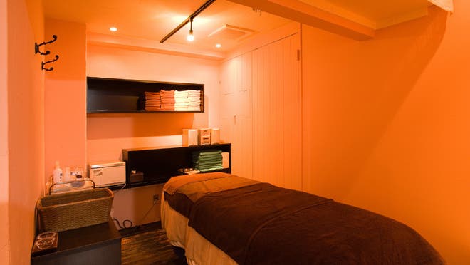 美容師面貸し・シェアサロン、スポット利用OK!!本通り電停から30秒、紙屋町西電停から2分。の写真3