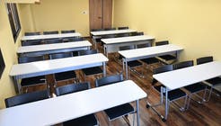 駅チカ!豊田駅から徒歩6分 使い勝手の良い24名様収容会場 セミナールームBの写真2