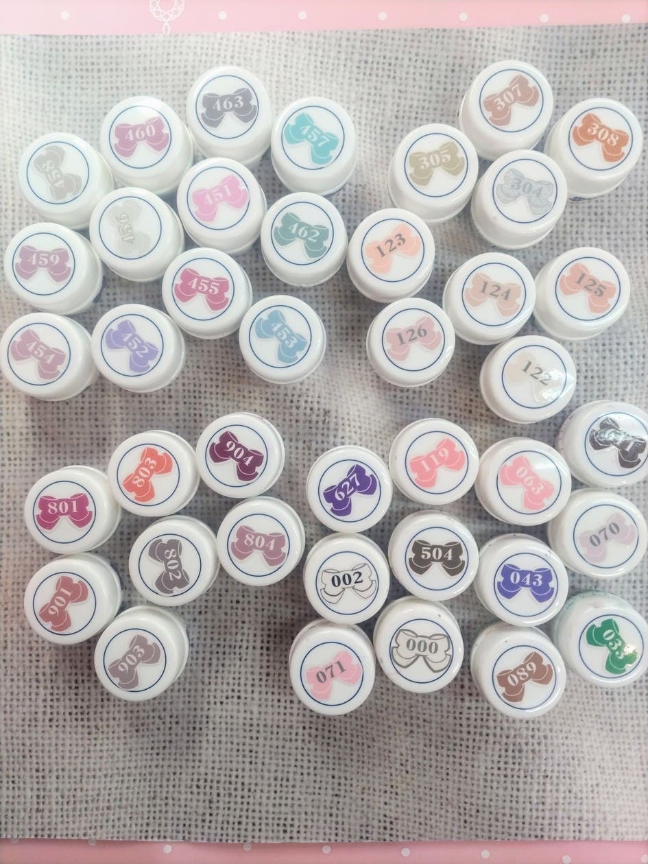 新宿駅徒歩5分☆ネイル材料·機材完備☆手ぶらで利用できるシェアサロン♪セルフネイルも◎当日予約OK！まつ毛もご相談可！の写真7