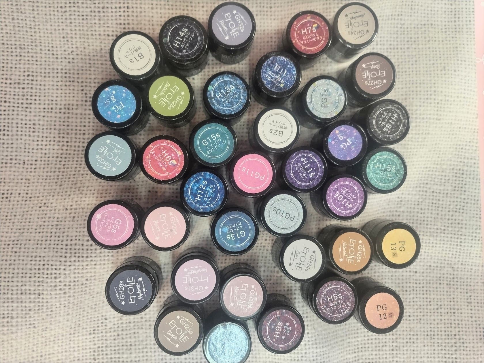 新宿駅徒歩5分☆ネイル材料·機材完備☆手ぶらで利用できるシェアサロン♪セルフネイルも◎当日予約OK！まつ毛もご相談可！の写真8