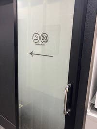 《2~4名用》会議・打ち合わせ用ルーム【サイズS】（加熱式たばこのみ可）の写真7