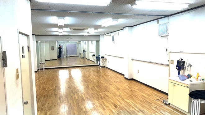 ✨✨10人以上でダンス✨✨駅から徒歩1分🌸🌸2面鏡🌸演奏可能🌸バレエバーあり🍀の写真6