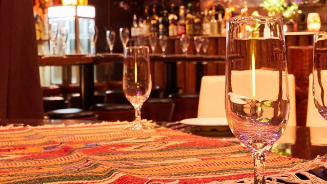 【新宿で随一の貸切実績!!】パーティー利用可能な肉バルダイニング空間で特別な貸切を♪の写真8