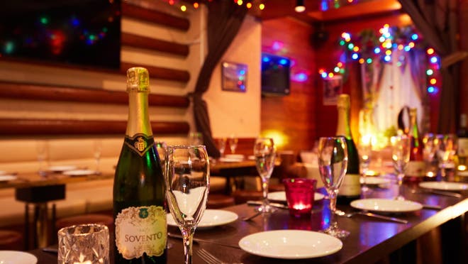 【新宿で随一の貸切実績!!】パーティー利用可能な肉バルダイニング空間で特別な貸切を♪の写真10