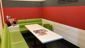 《5~8名用》会議・打ち合わせ用ルーム【サイズM】の写真1