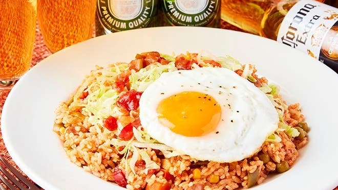 【新宿で随一の貸切実績!!】パーティー利用可能な肉バルダイニング空間で特別な貸切を♪の写真12