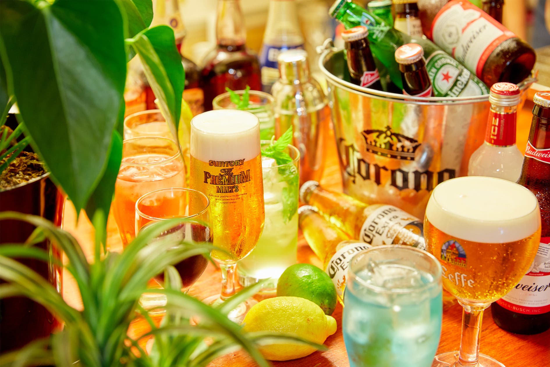 【新宿で随一の貸切実績!!】パーティー利用可能な肉バルダイニング空間で特別な貸切を♪の写真14