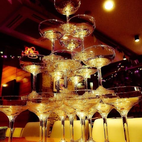 【新宿で随一の貸切実績!!】パーティー利用可能な肉バルダイニング空間で特別な貸切を♪の写真16