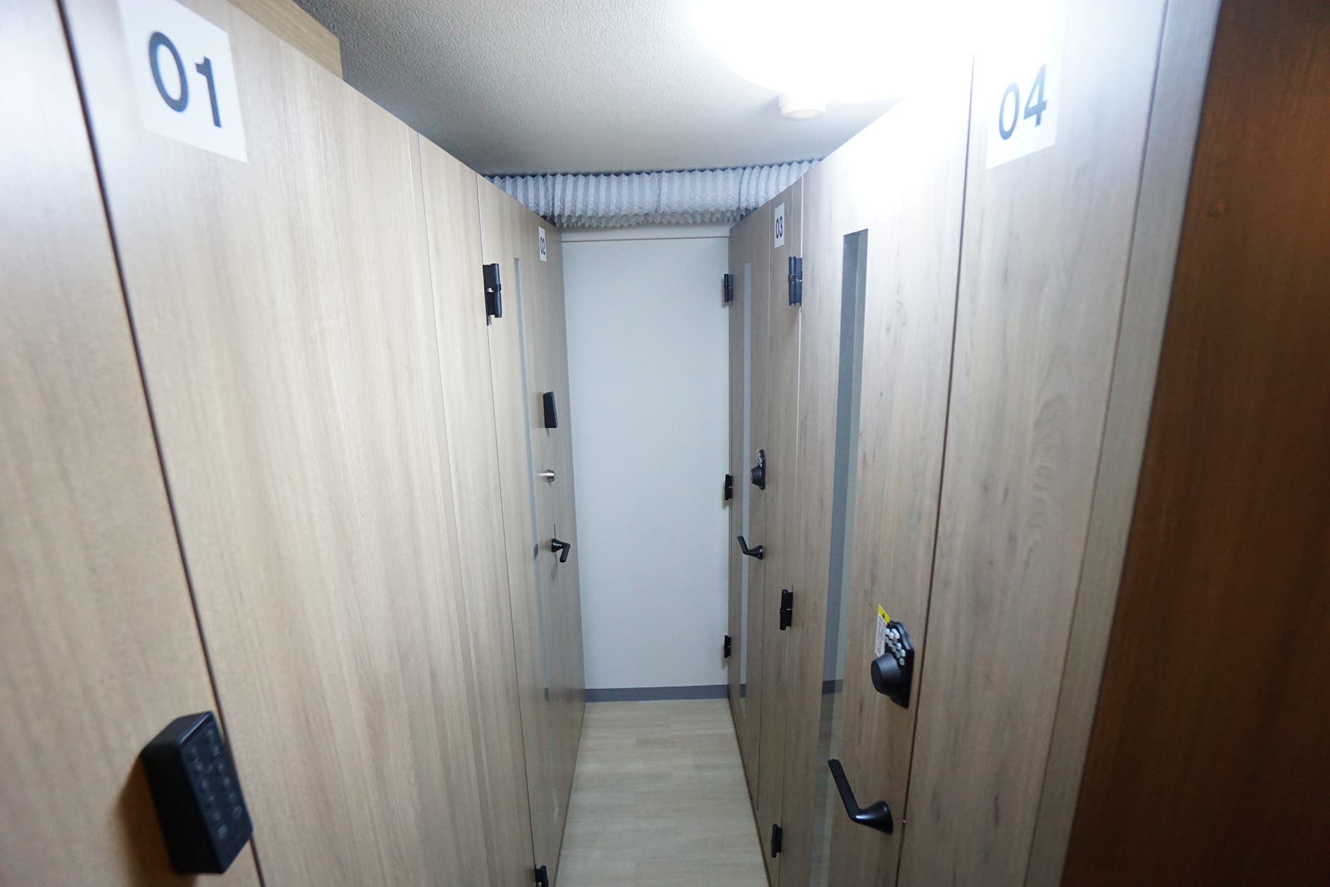 ＜ワークブース吉祥寺No.3＞吉祥寺駅徒歩3分🚃1人用完全個室🚪光回線Wi-Fi📶モニター🖥電源🔌⚡️テレワーク/面接/自習の写真6