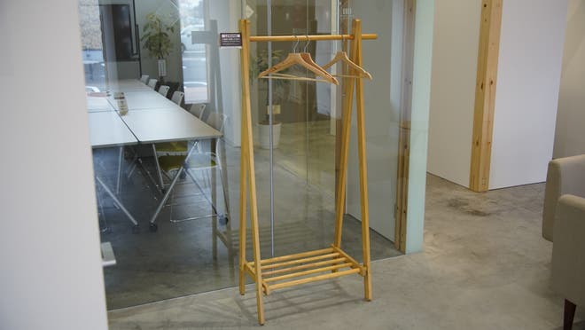 【燕三条 by イチコン】モニター・ホワイトボード付き12名会議室の写真8