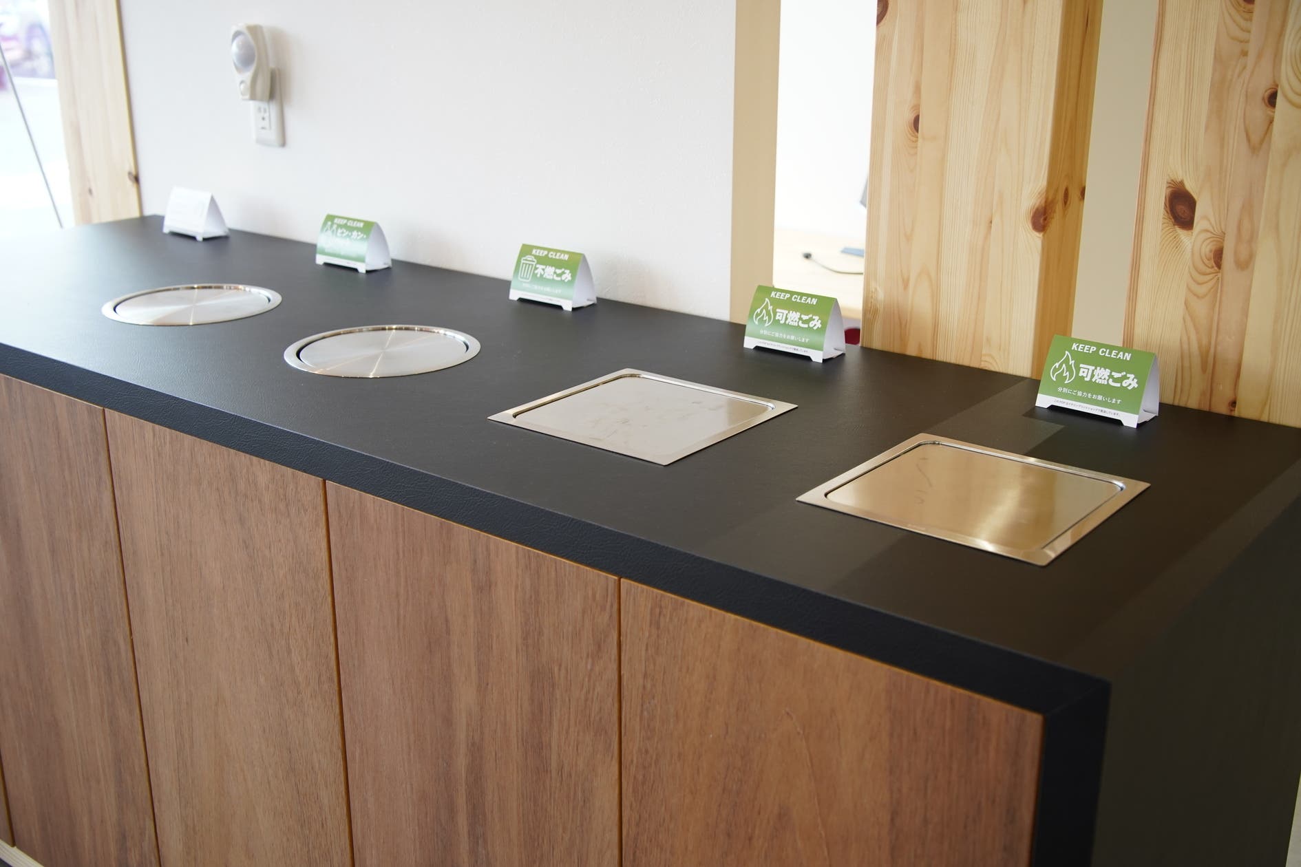 天井開き個室(鍵付き) No.10 共有サブモニターあり 【駐車場完備】の写真6